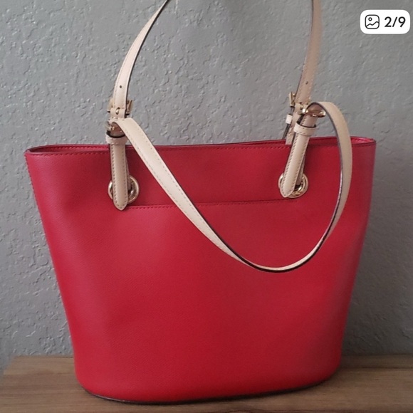 Michael Kors | Bags | Michael Kors Nwot Never Used Jet Set Medium ...